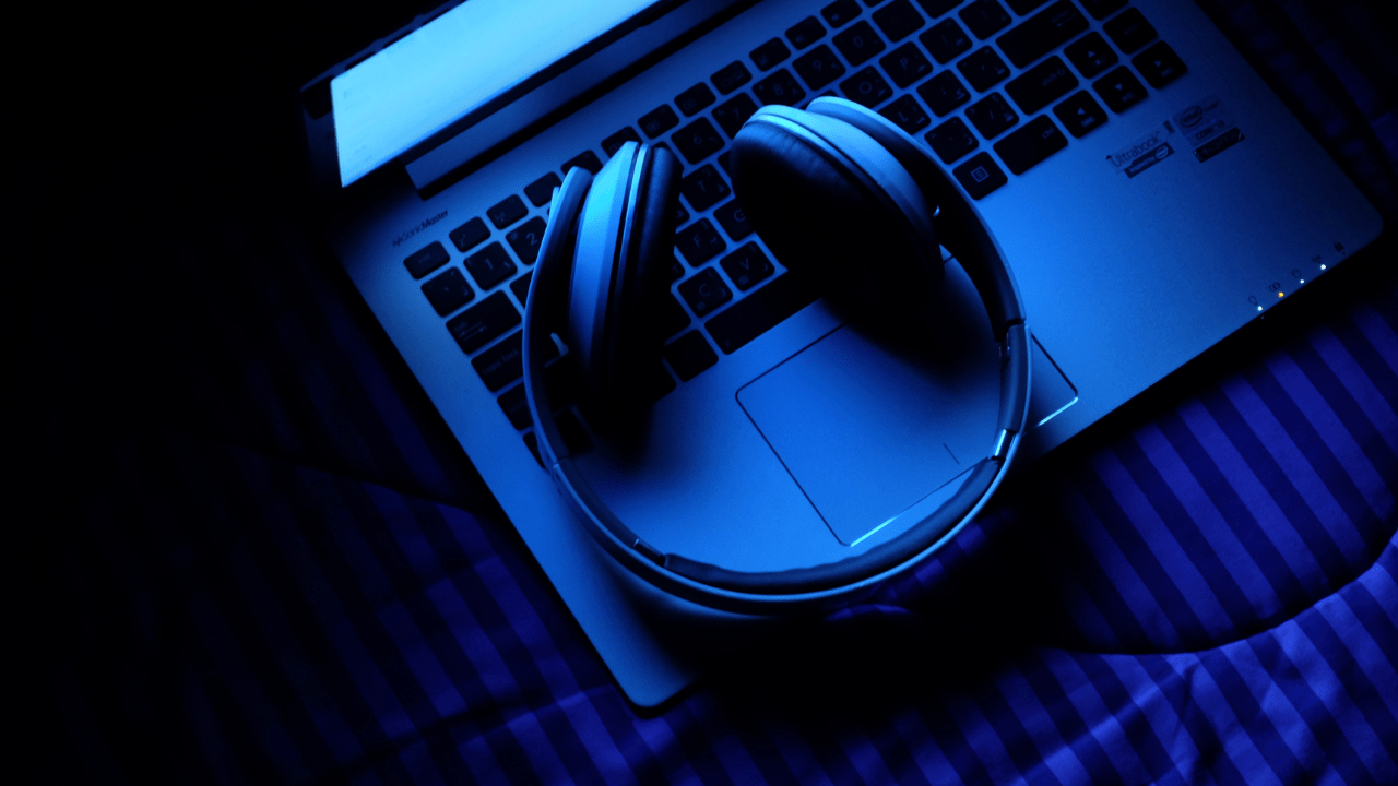 Open Mic Meaning Explained A Complete Guide For Beginners